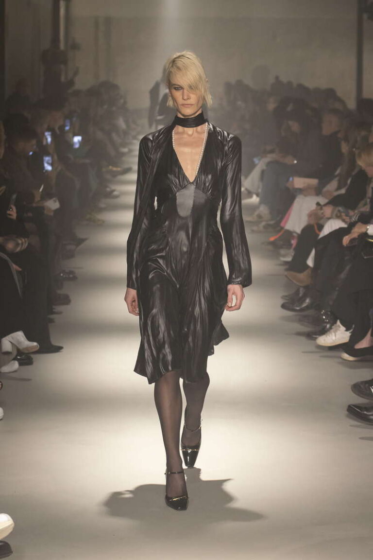 N21 Fall Winter 2023 2024 Collection